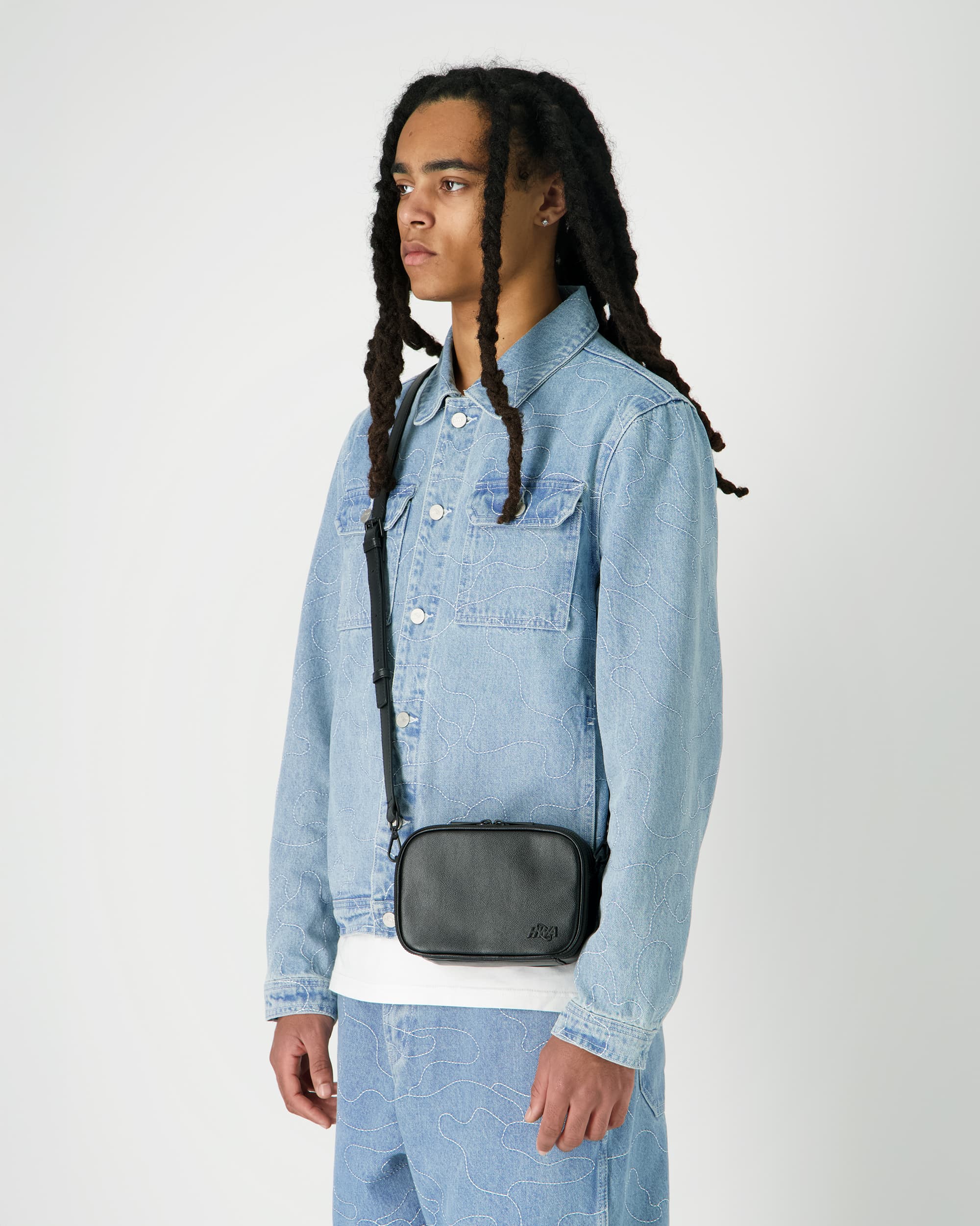 HWA - Sacs – Human With Attitude